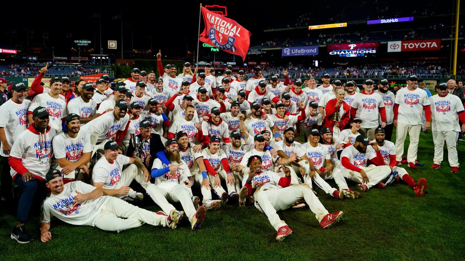 BREAKING: Phillies Confirm $54 Million Five-Time All-Star as ...
